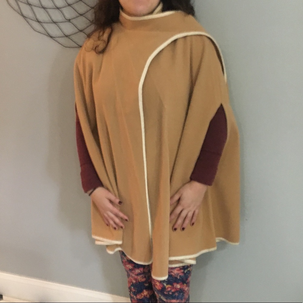 Tan Poncho Wrap - Gem
